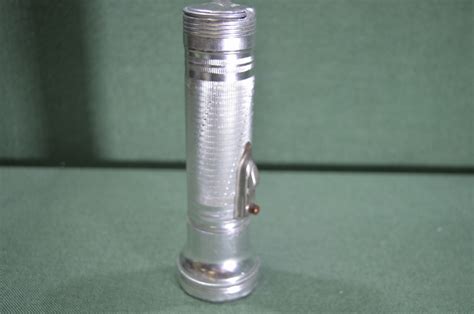 Купить Фонарь фонарик электрический на батарейках Металлический СССР в интернет аукционе