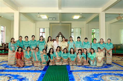 ဟိန်းမင်းလတ ဟိန်းမင်းလတ် လျှပ်စစ်ပစ္စည်းလက်ကားဖြန့်ချိရေး