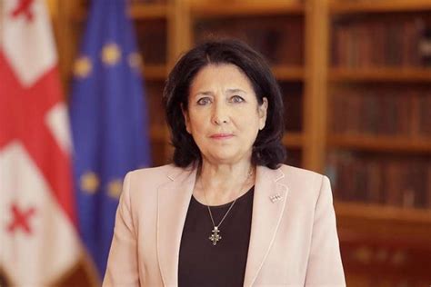 სალომე ზურაბიშვილი ვულოცავ მეგობარ აზერბაიჯანსა და სომხეთს ყარაბაღის ომის დასრულებას Kvira Ge