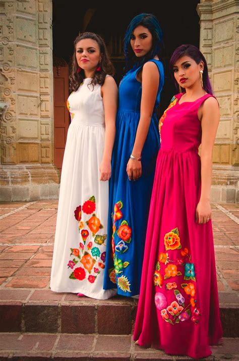 35 Increibles Vestidos Tipicos Mexicanos Para Damas De Honor