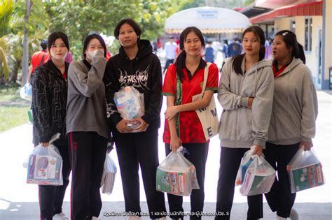 ภาพบรรยากาศปฐมนิเทศนักศึ วิทยาลัยเทคโนโลยีพณิชยการบ้านดุง