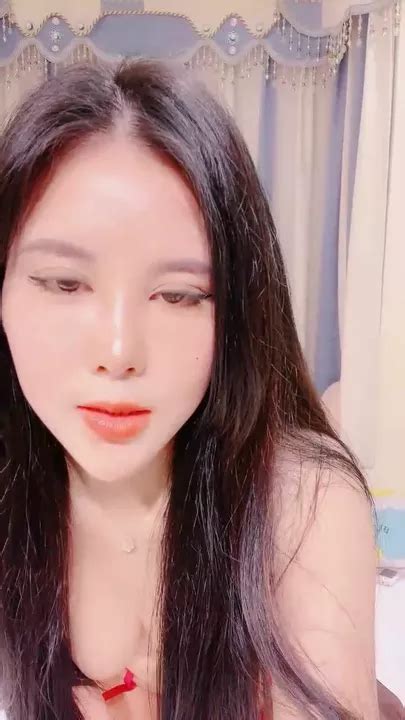 极品尤物模特女神！性感美腿吊带丝袜！深喉插嘴足交，骑乘位打桩机，爆操大白屁股