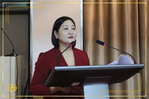 ХҮНИЙ НӨӨЦИЙН УДИРДЛАГА СЭДЭВТ СУУРЬ МЭДЛЭГИЙН СУРГАЛТ ЗОХИОН