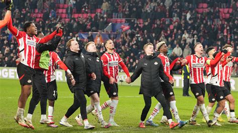 El Psv Da La Sorpresa Frente A La Juve Y El Psg Golea Al Brest