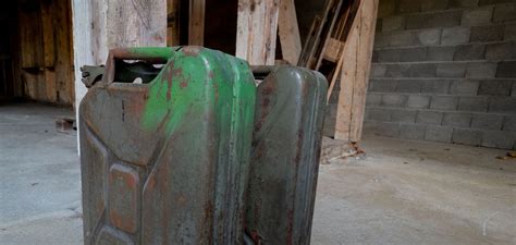 Ціни на АЗС сьогодні скільки коштує дизель в Україні подешевшало дизпаливо Oboz Ua