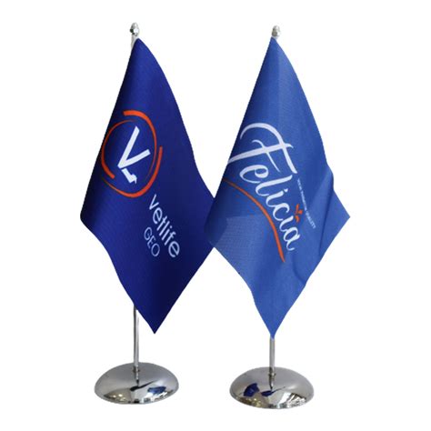 დროშა სამაგიდე ბრენდჰენდი • Brandhand