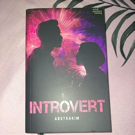 Introvert L Abstrakim Novel Melayu Shopee Malaysia