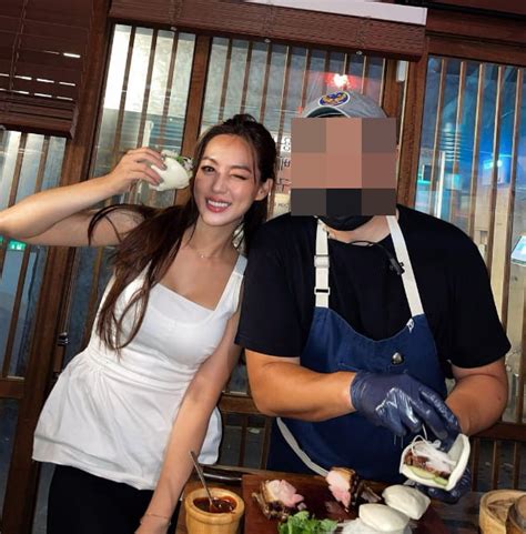 꼭지 김희정 삼촌 원빈이 보면 놀랄 볼륨감…남사친과 훈훈 먹방ten★ 텐아시아