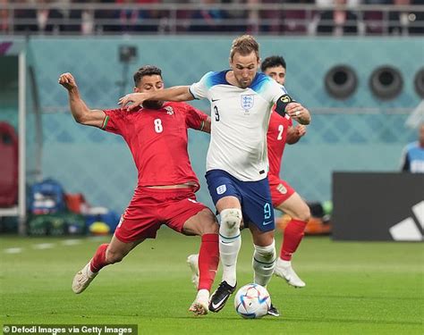 World Cup England Captain Harry Kane Limps Off With Ankle Strapping But Southgate Says He Is