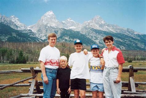 21 Endearing Photos Of Elder Bednar We Think Youll Love Lds Living