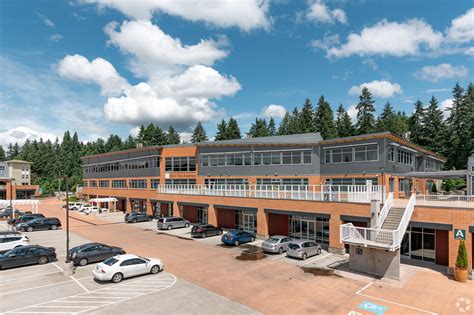 655 156th Ave Se Bellevue Wa 98007 Lake Hills Village Loopnet