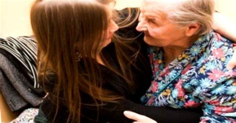 ვიღაცამ შვილი იშვილა მე კი ბებო