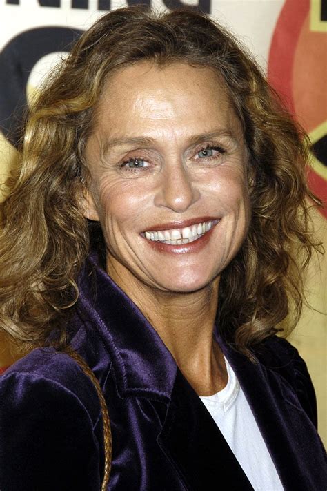 Lauren Huttons Most Iconic Moments Lauren Hutton Lauren Beauty