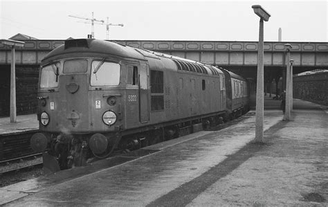 Br Class 26 Diesel Locomotive 5322 Dundee Circa 1971 73 Flickr