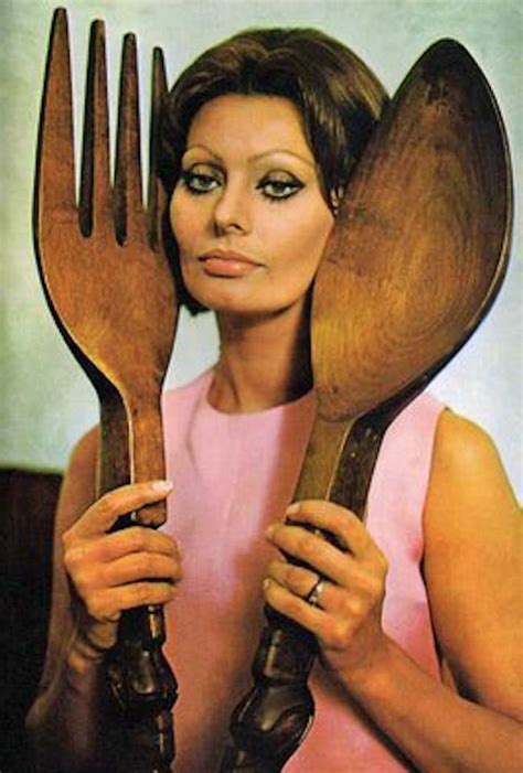 1971 Sophia Loren Says Eat With Me And My Giant Wooden Cutlery Ears Flashbak