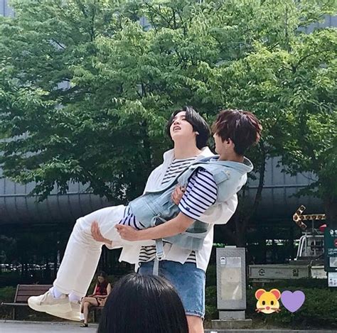 Pin By 지아🌸 On Pentagon Yuto Pentagon Pentagon Cute Pictures