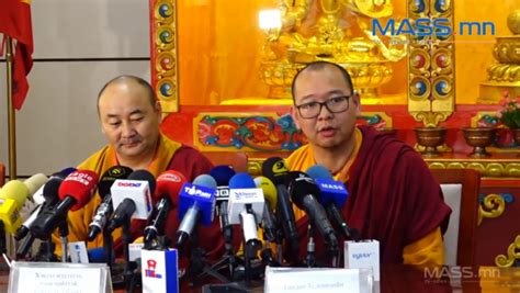 Гандантэгчинлэн Гэм буруутай нь шүүхээр тогтоогдоогүй байхад ламхай нарын эрхэнд халдаж гүжирдлээ