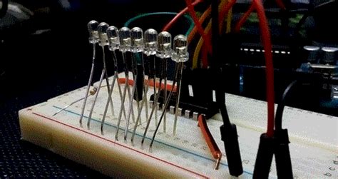Arduino với IC 74HC595