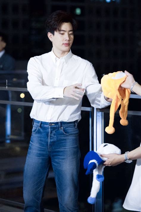 Pin By D R E A M E R On OFFGUN PART Style Actors Fashion Pin By D R E A M E R On OFFGUN PART Style Actors Fashion