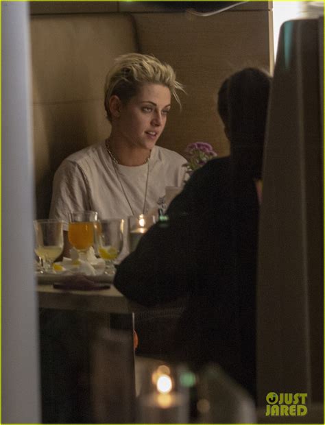 Kristen Stewart Noah Centineo And Co Stars Begin Filming Charlies
