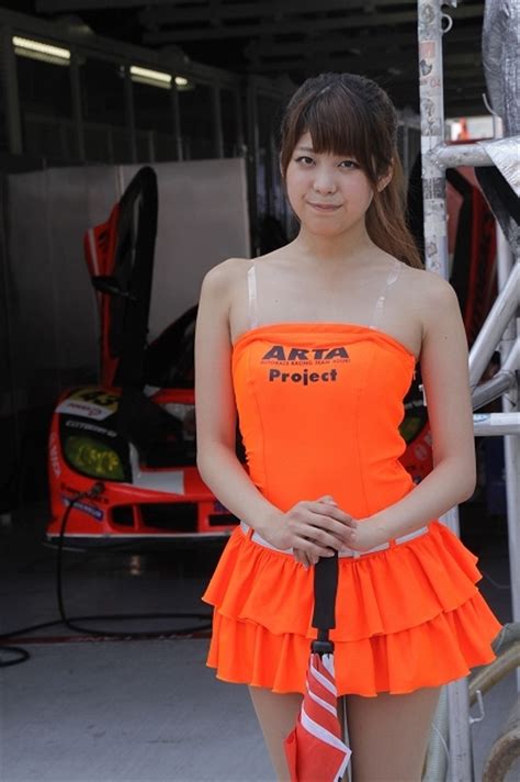 不定期更新！ Motor ＆ Cos Super Gt 2010 第6戦 鈴鹿 宇井小百合さん、村上まりなさん、永井麻央さん、長谷川ゆりやさん