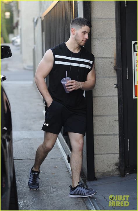 Nick Jonas Muscles Look So Buff Even Before His Workout Photo