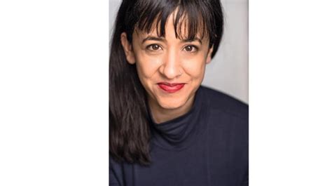 Ayesha Siddiqis The Centre A Tale Of Language And Identity