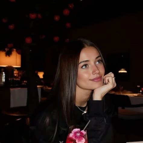 Lilith Lilithhilis • Threads Say More