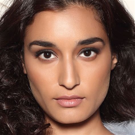 Natural Makeup For Indian Skin