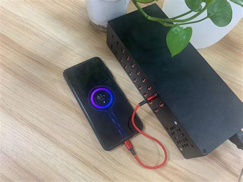 4 Usb Type C 포트 16 Usb Type A 포트 의 고품질 4 Usb Type C 포트 16