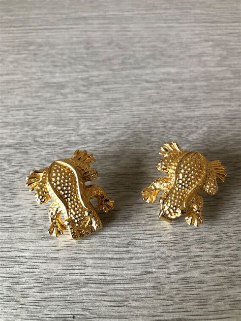 Vintage Signed Mimi Di N Belt Buckle Small Frogs Gem