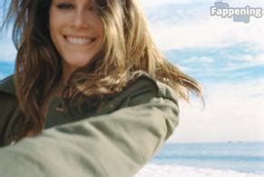 Kaia Gerber Sexy Photoshoot Poses Her Slender Figure In Elle Magazine February Issue Aznude