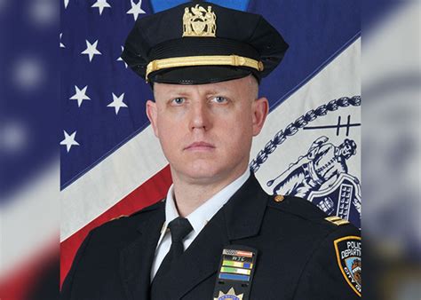 Nypd Commander Orders Tint On Windows Be Removed From Cops Personal