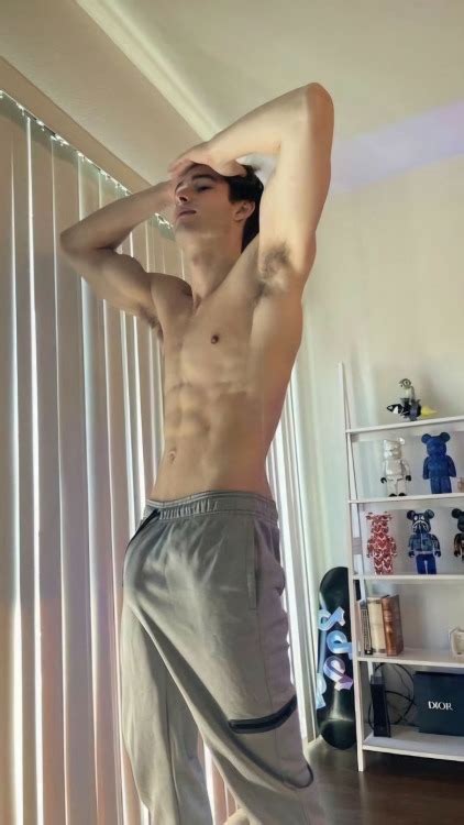 Jasperbud Tumblr Tumbex