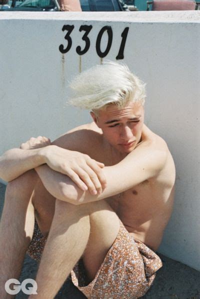 Lucky Blue Smith 럭키 블루 스미스 수영복 모델