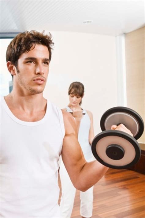 The Difference Between An Isotonic And Isometric Contraction Sportsrec