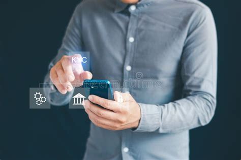 digital identity verification facial recognition scanning biometric