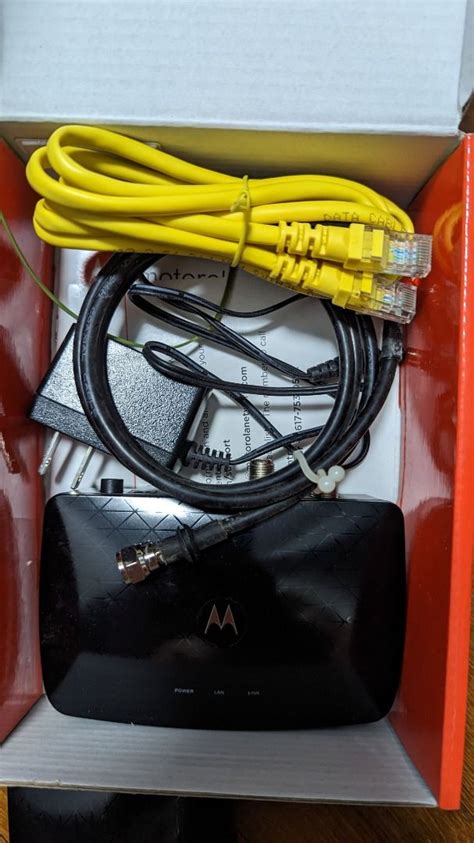 Motorola Moca Adapter For Ethernet Over Coax 1 000 Mbps Bonded 2 0 Moca Model Mm1000
