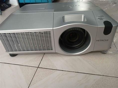 Hitachi Projectors Multimedia Lcd Projector Php 9 500each Tv And Home Appliances Tv