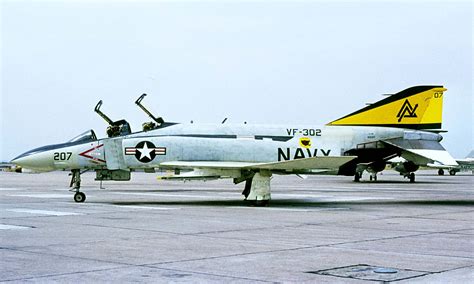 Mcdonnell Douglas F 4b Phantom Ii Aero Research Photo Gallery