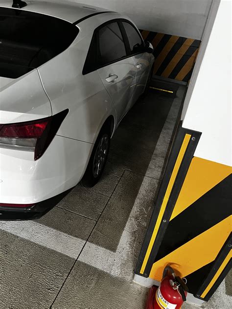 퇴근길 주차빌런 주차해놓은 꼬라지보소 자동차 에펨코리아