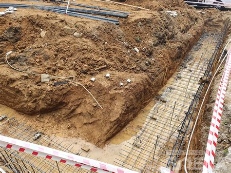 강릉시 홍제동 단독주택 08 25 옹벽기초 철근 배근 및 버림 콘크리트 타설 정직을 짓는 세라하우징