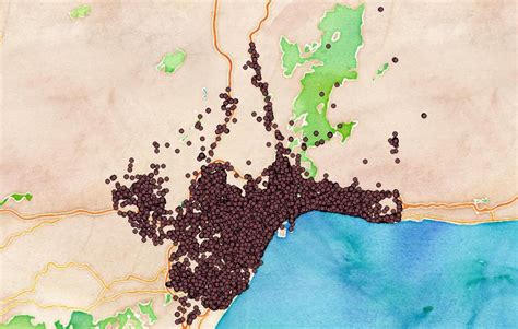rebuilding a polygon from the points within it in postgis geographic