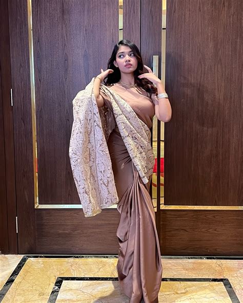 Shanti Rehman | ⚜️ Wearing: @stitchesbangladesh | Instagram