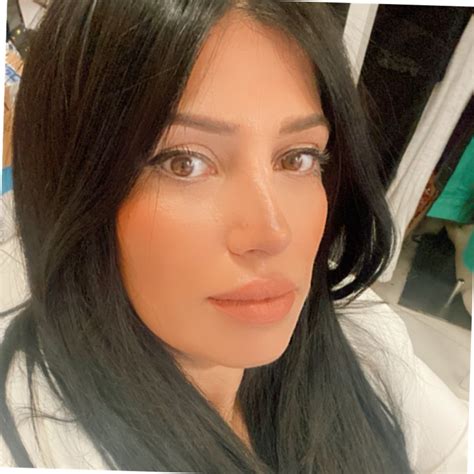 Aylin Sahin Koton Linkedin