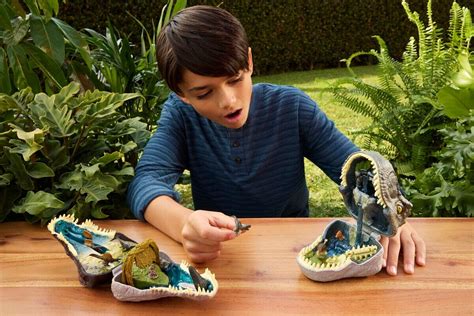 Køb Jurassic World Rebirth Tyrannosaurus Rex Legesæt Micro