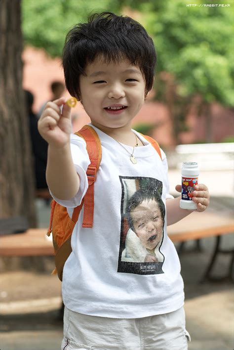 대한민국에서 웃는얼굴이 가장 유명한 사람 인스티즈instiz 이슈 카테고리