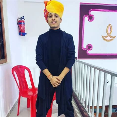 Navneet Gupta Navneet5240 • Threads Say More