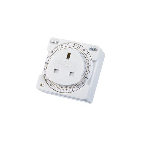 Timeguard TS N White Compact Hour Plug In Time Controller With Minute Minimum Switching
