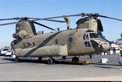 10 08078 Us Army Boeing Ch 47 Chinook Photo By Aaron Edwin Arul Id